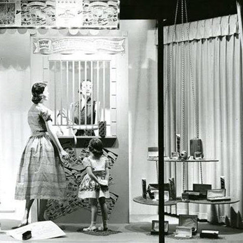 VON MAUR: 140 YEARS OF TRADITION | Antique Archaeology