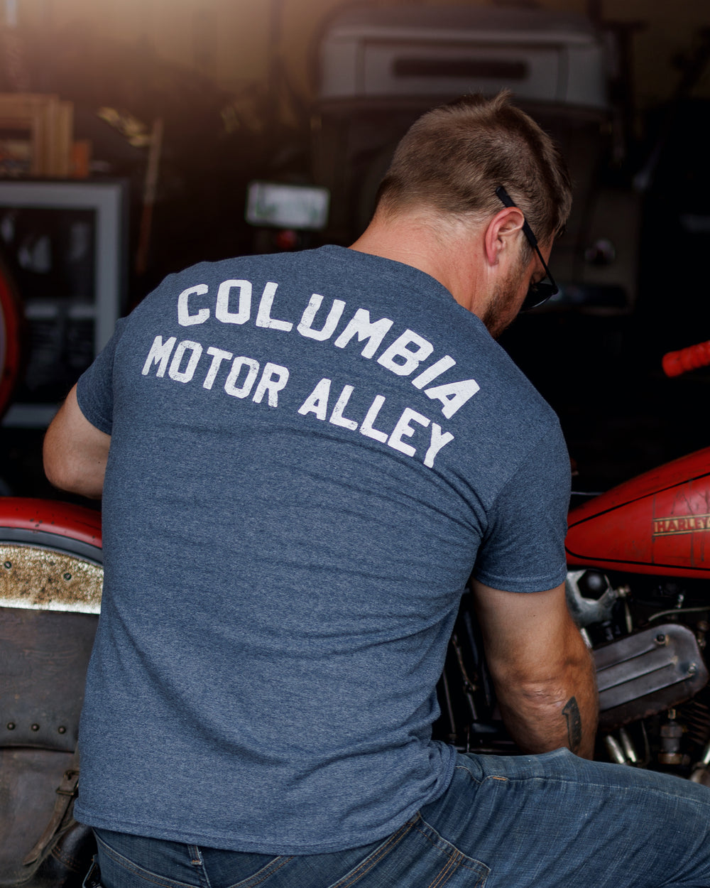 COLUMBIA MOTOR ALLEY | Antique Archaeology